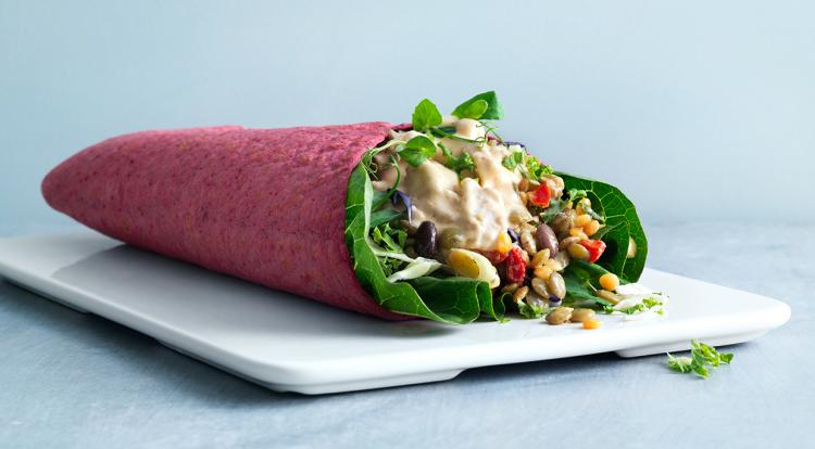 Wrap med kyckling- & cashewröra | Waynes Coffee – International